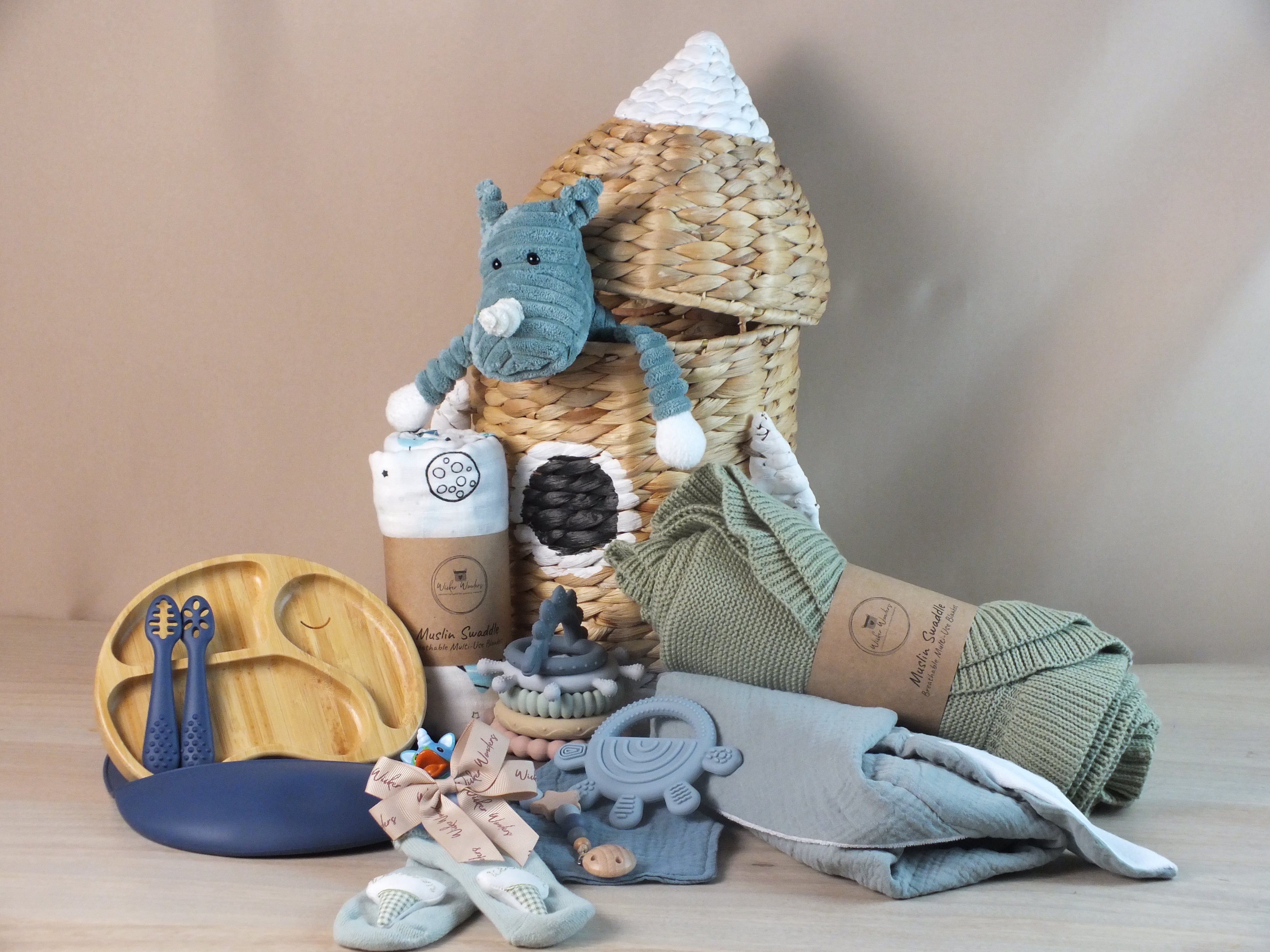 Deluxe Rocket Gift Hamper Dubai | Newborn Gifts Dubai – Wicker Wonders UAE