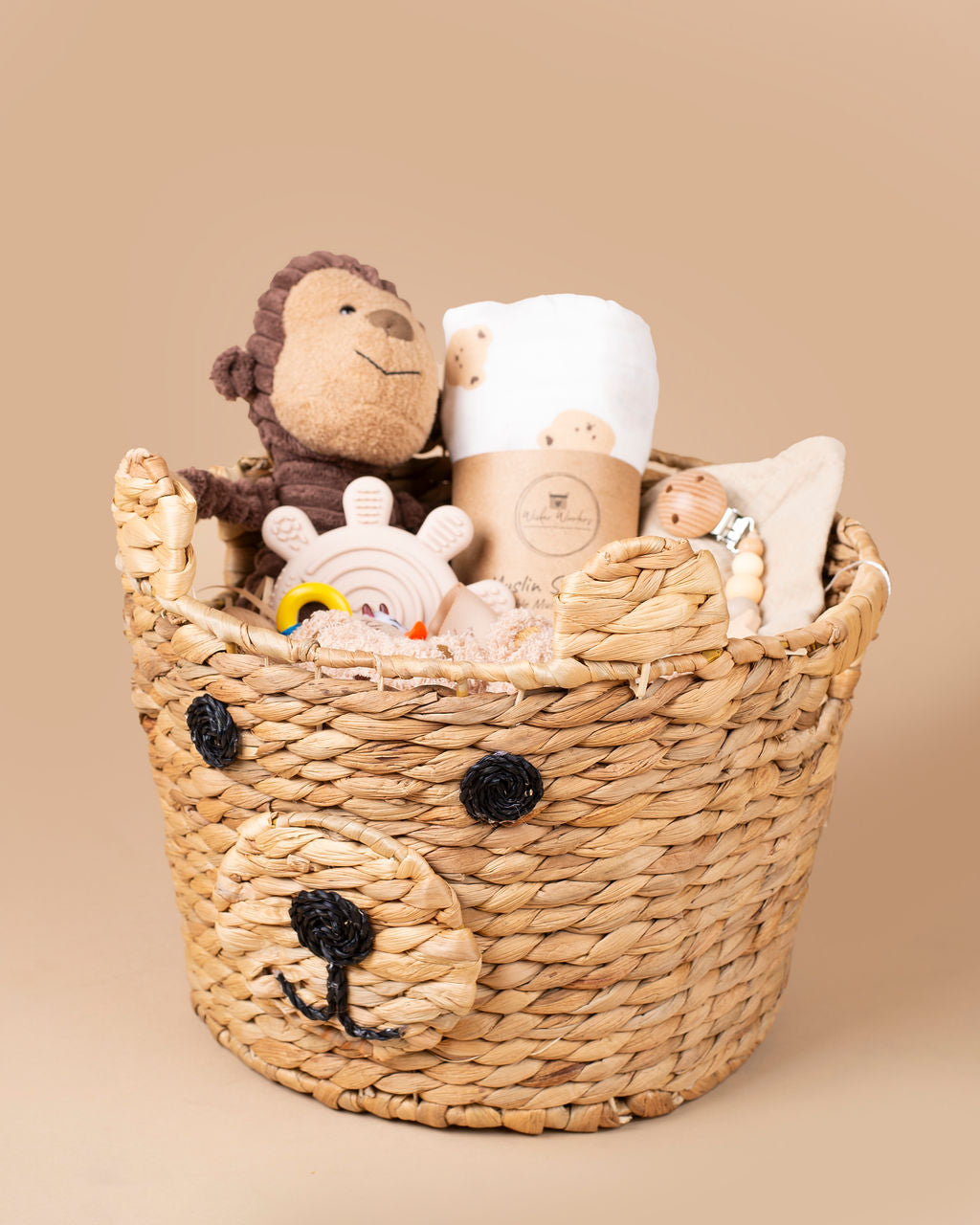 Classic Bear Hamper | Newborn Gifts Dubai Wicker Wonders – Wicker ...